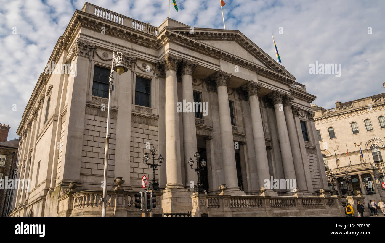 Government building dublin hi-res stock photography and images - Alamy