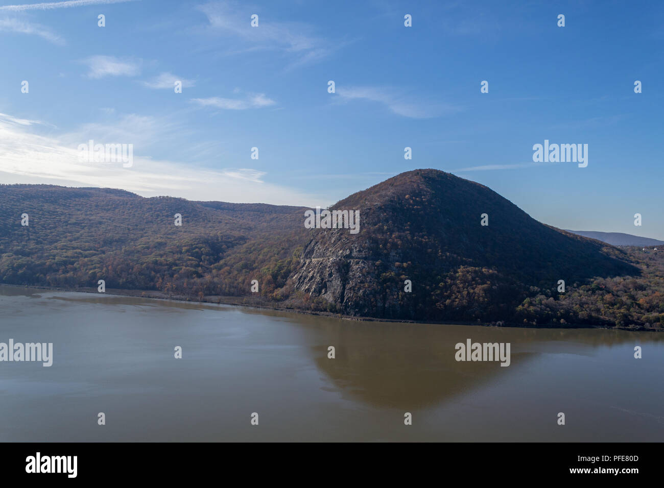 Fall in the Hudson valley between Breakneck ridge and Colds Spring ...