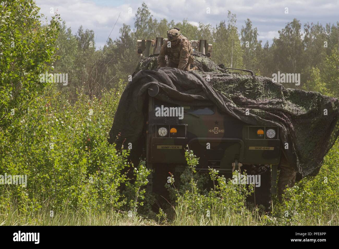 Lightweight Camouflage Screen System Saab's New Camouflage Tech Aims