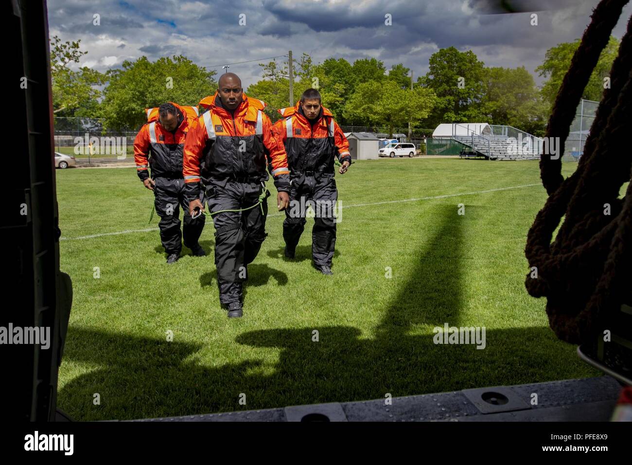 New York National Guard Soldiers and Airmen of the 24th Weapons of Mass ...