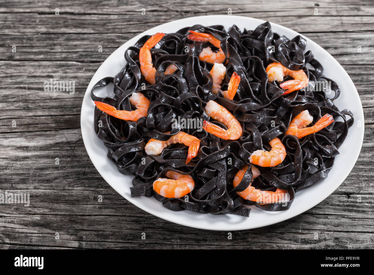 Black of cuttlefish hi-res stock photography and images - Alamy