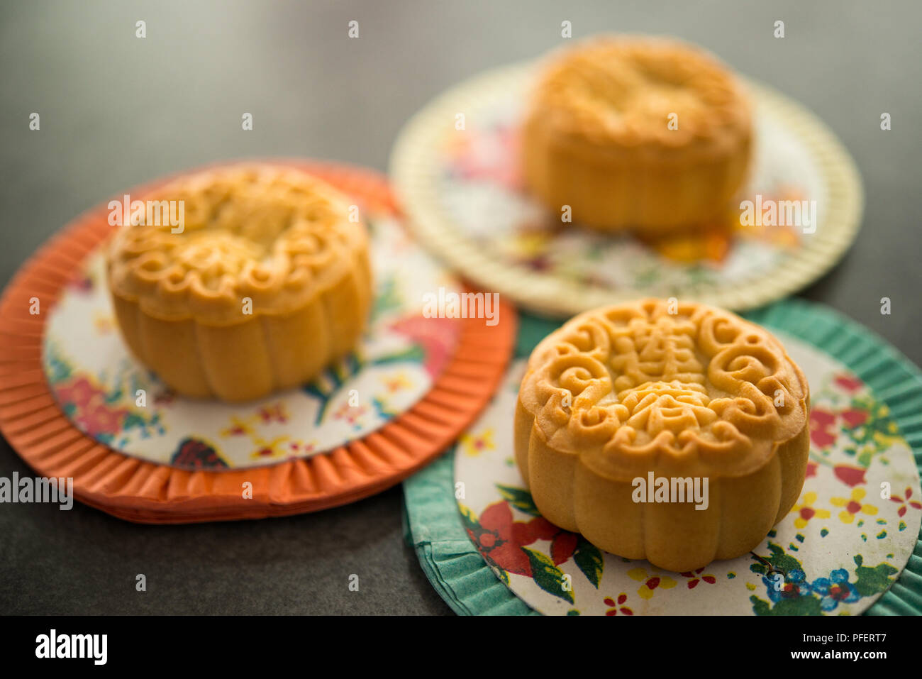 Mooncakes is offered to friends or family during Mid-Autumn Festival ...