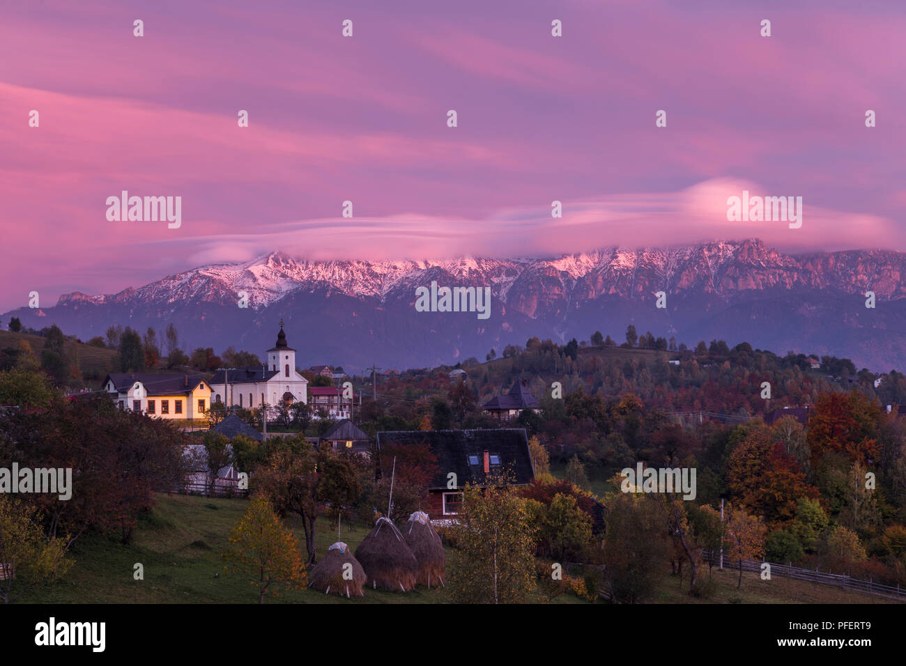 Autumn alpine landscape, famous alpine village with spectacular gardens ...