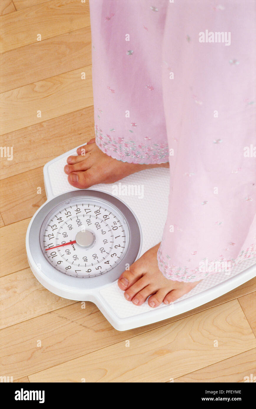 High precision scales hi-res stock photography and images - Alamy
