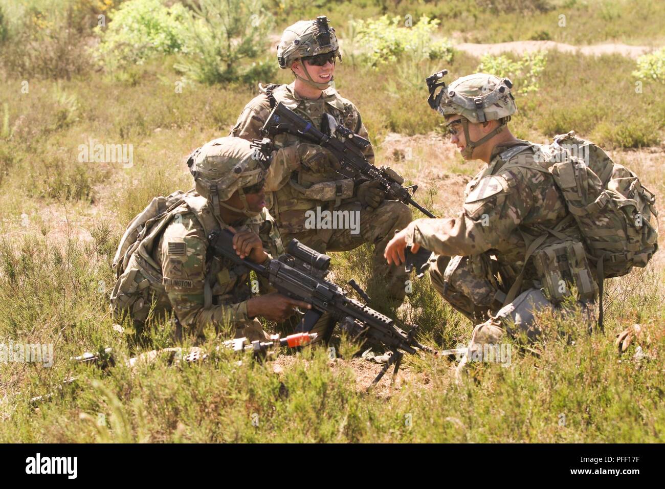 Soldiers with Charlie Company, 2nd Battalion, 8th Cavalry Regiment ...