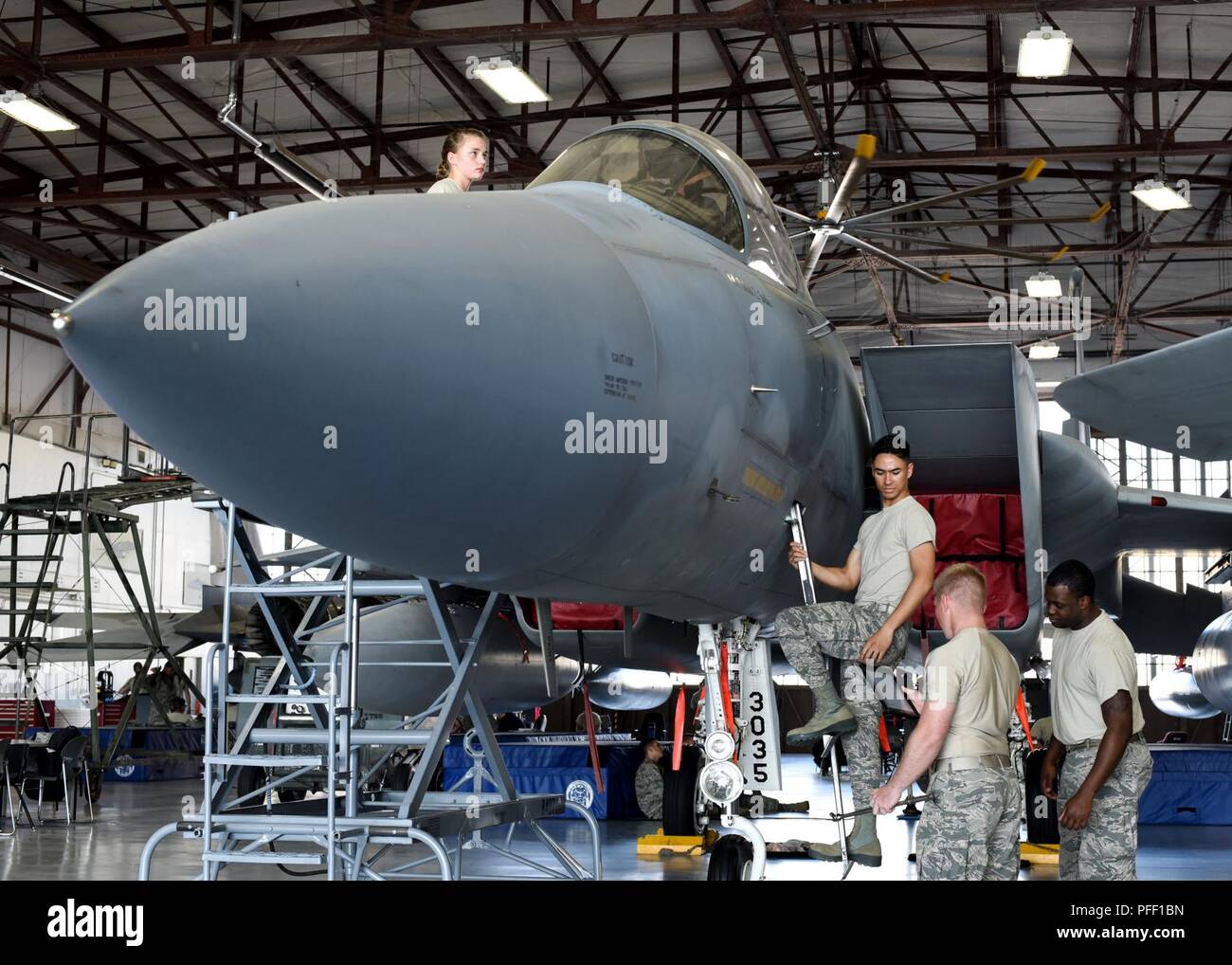 362nd Training Squadron F-15 crew chief apprentice course students ...