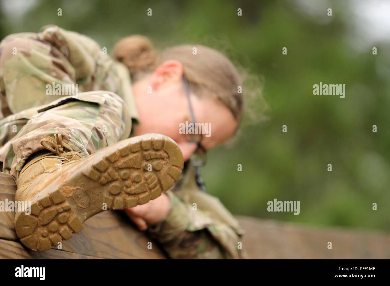 807th medical command deployment support hi-res stock photography and ...