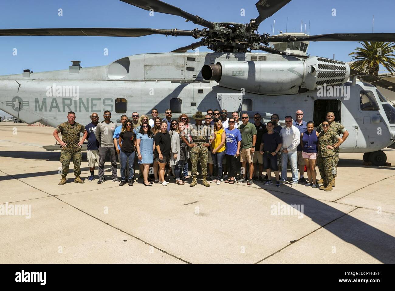 Marine corps recruiting station phoenix hi-res stock photography and images - Alamy