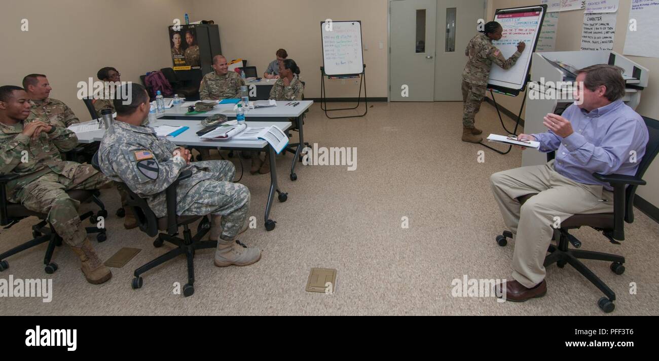 Master resilience trainer course hi-res stock photography and images ...