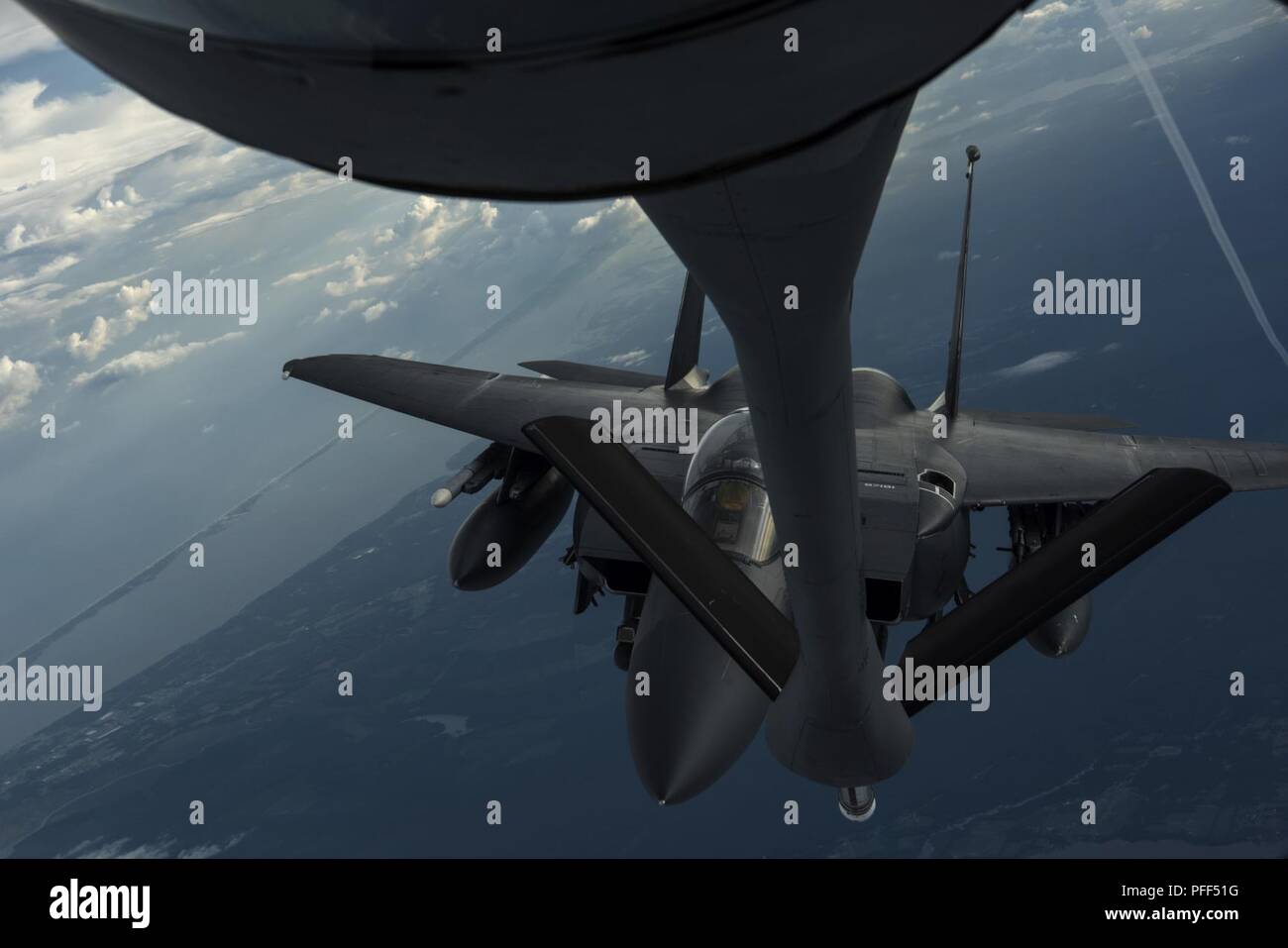 350th air refueling squadron hi-res stock photography and images - Alamy