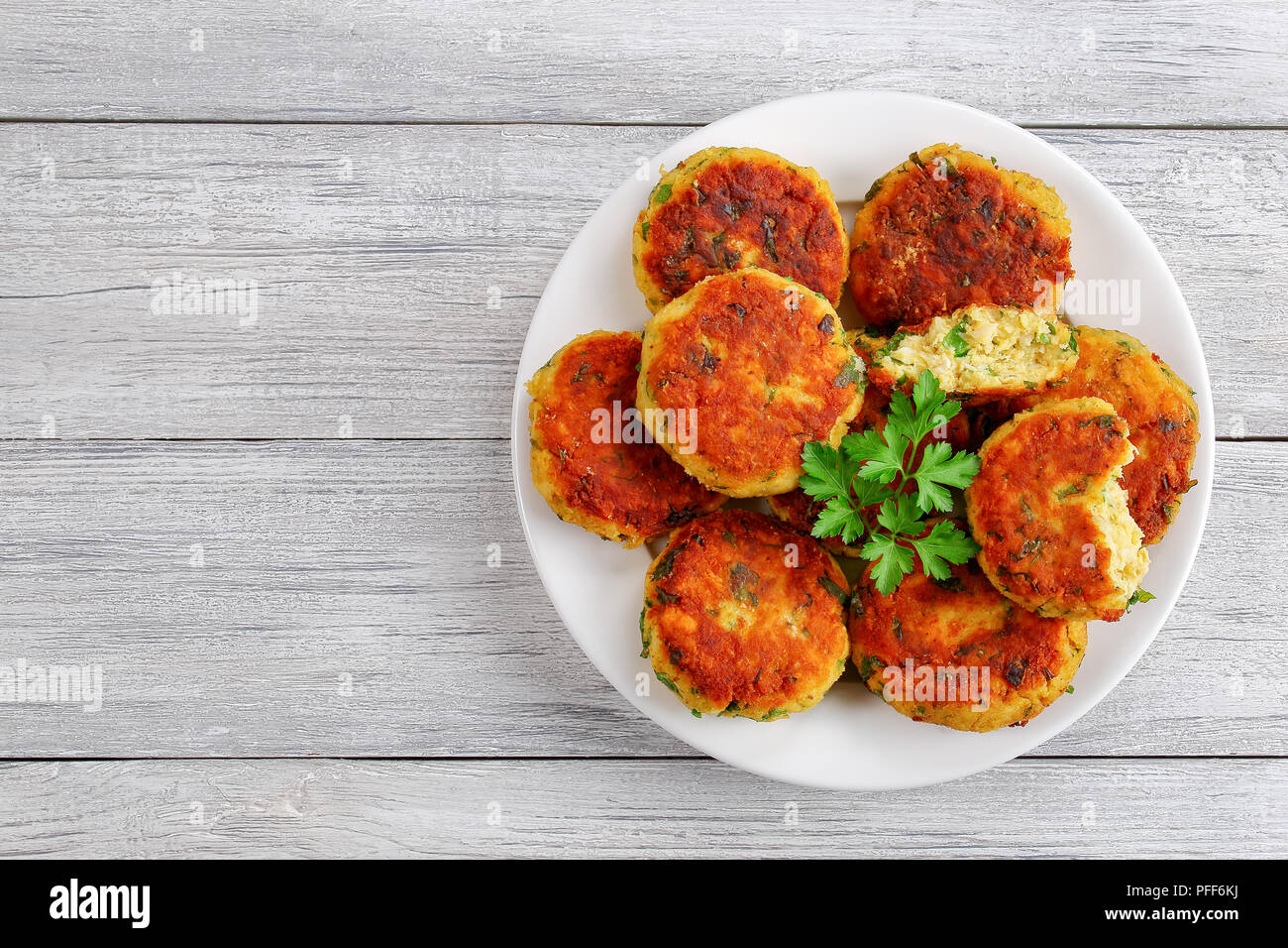 Fish potato cakes hi-res stock photography and images - Alamy