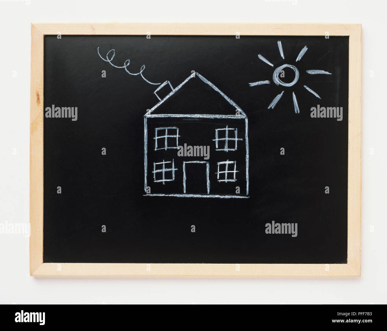 Chalk house drawing hi-res stock photography and images - Alamy