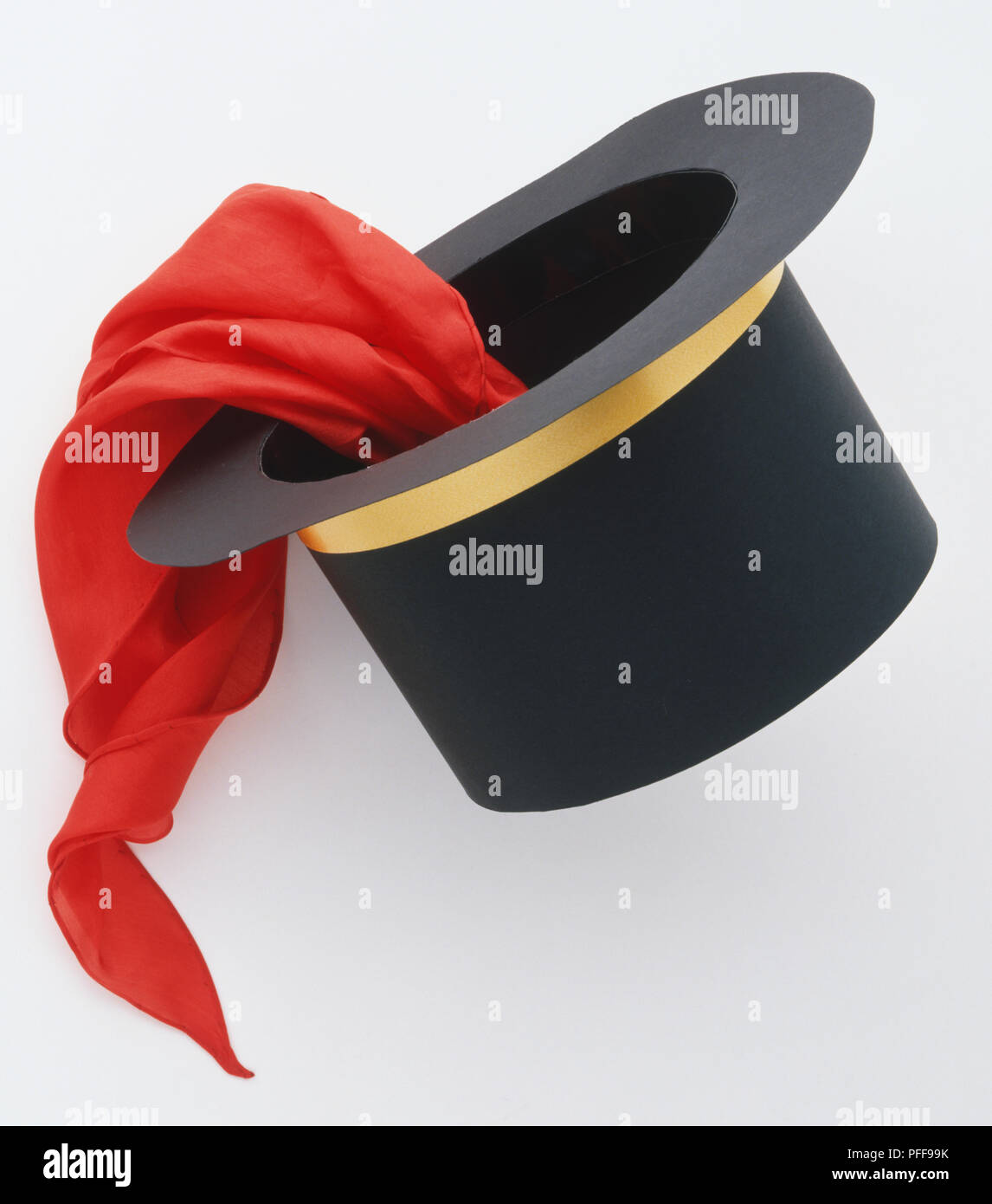 How to make a paper hat hi-res stock photography and images - Alamy