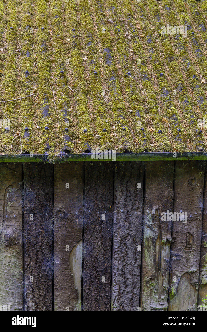 Weathered roof hi-res stock photography and images - Alamy