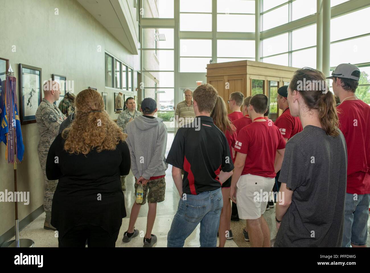557th weather wing hi-res stock photography and images - Alamy