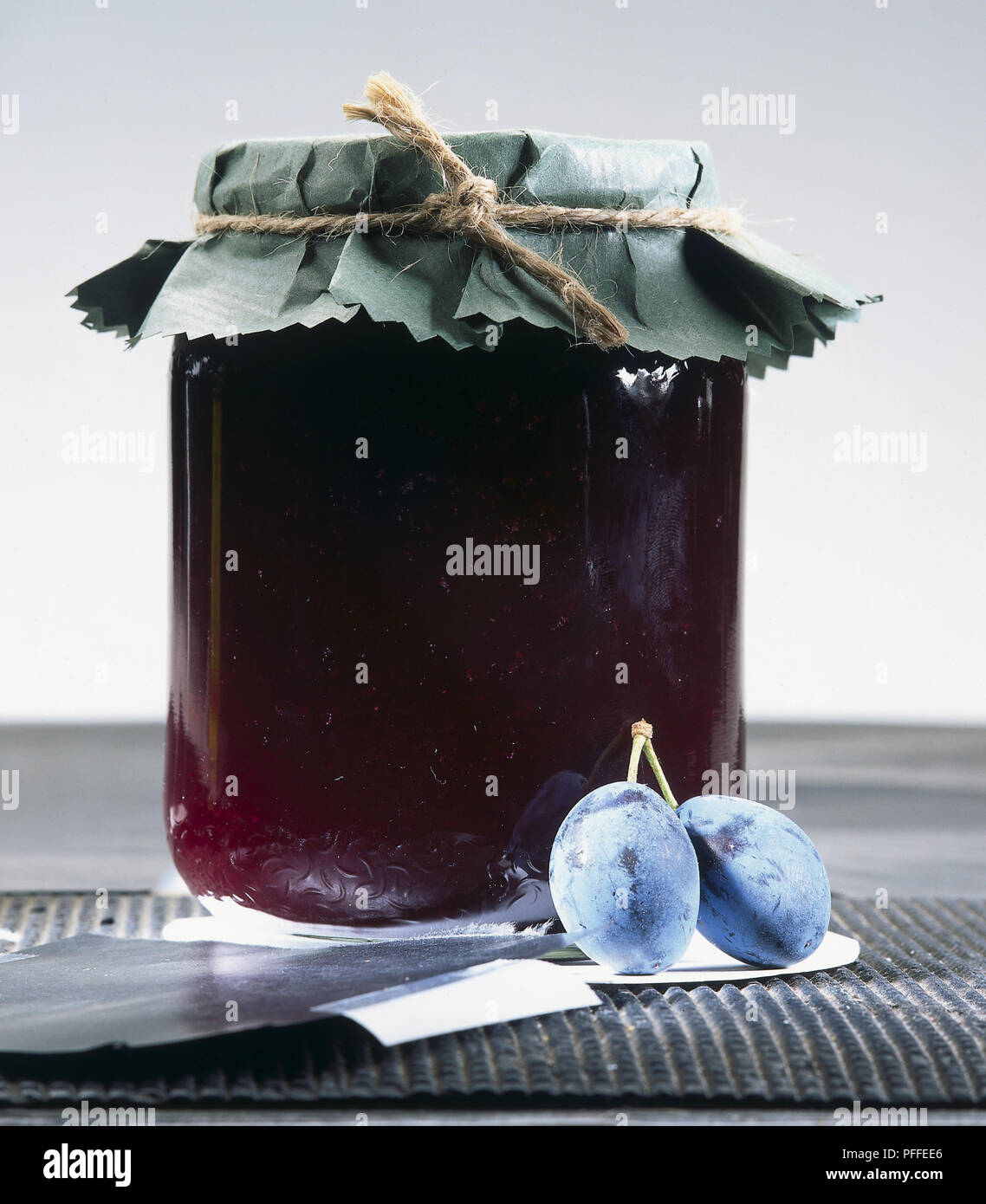 The purple jam hi-res stock photography and images - Alamy