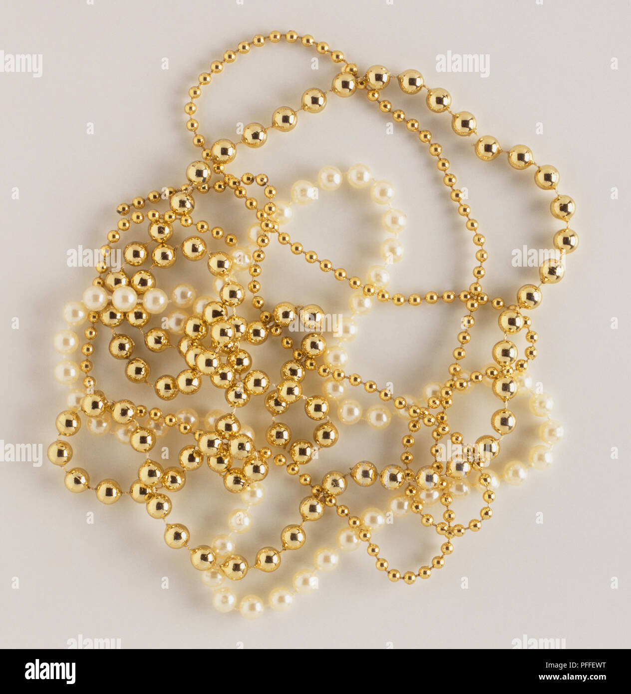 Decorative pearls hi-res stock photography and images - Alamy