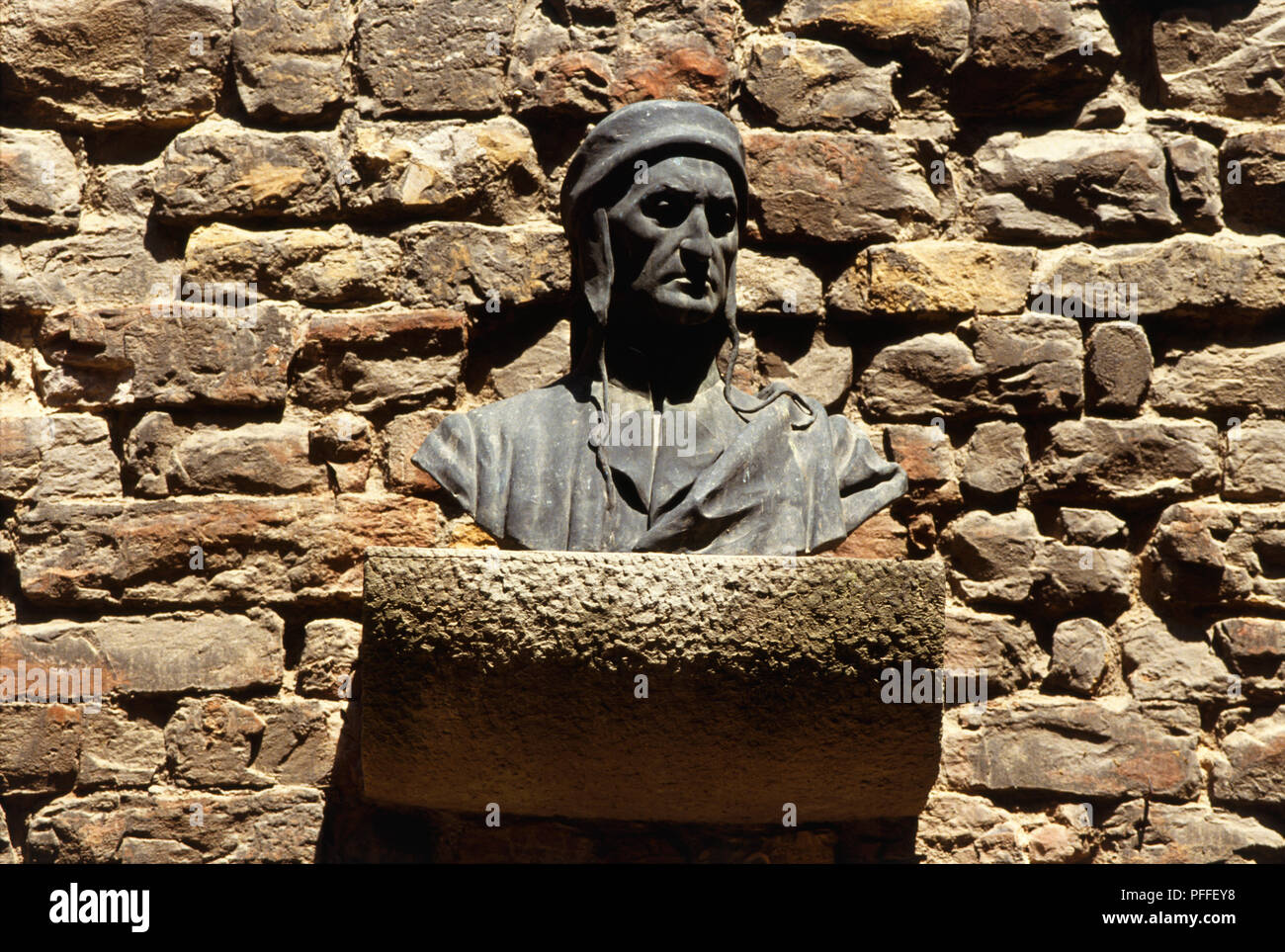 Italy, Florence, Casa di Dante, stone bust of Dante on plinth Stock ...