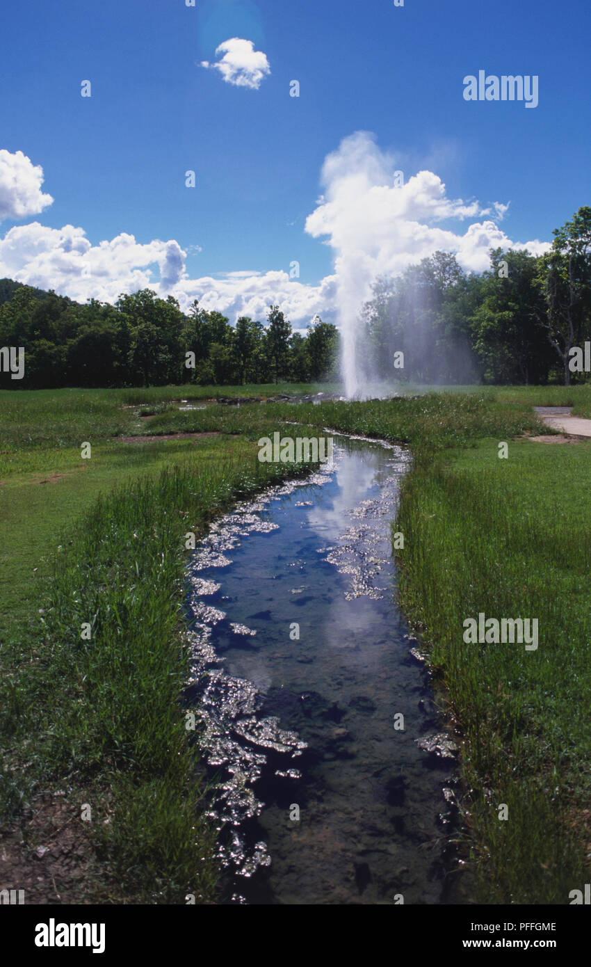 Thailand, Chiang Mai, San Kamphaeng Hot Springs, geyser bursting ...