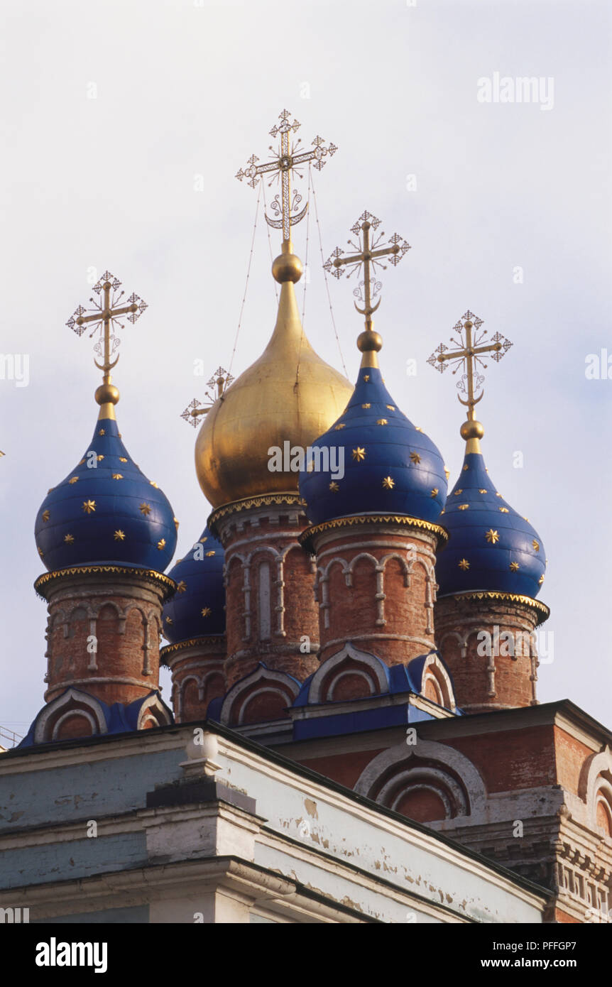 The five domes of the Church of St George on Ulitsa Varvarka Stock ...