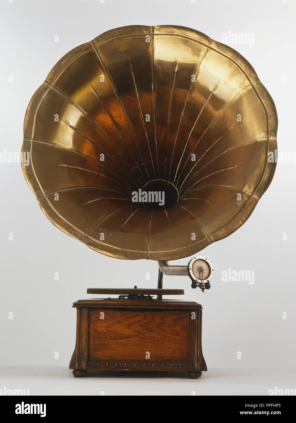 Phonographs hi-res stock photography and images - Alamy