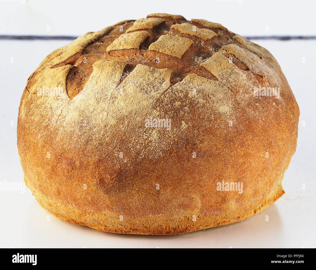 Round loaf of bread Stock Photo - Alamy