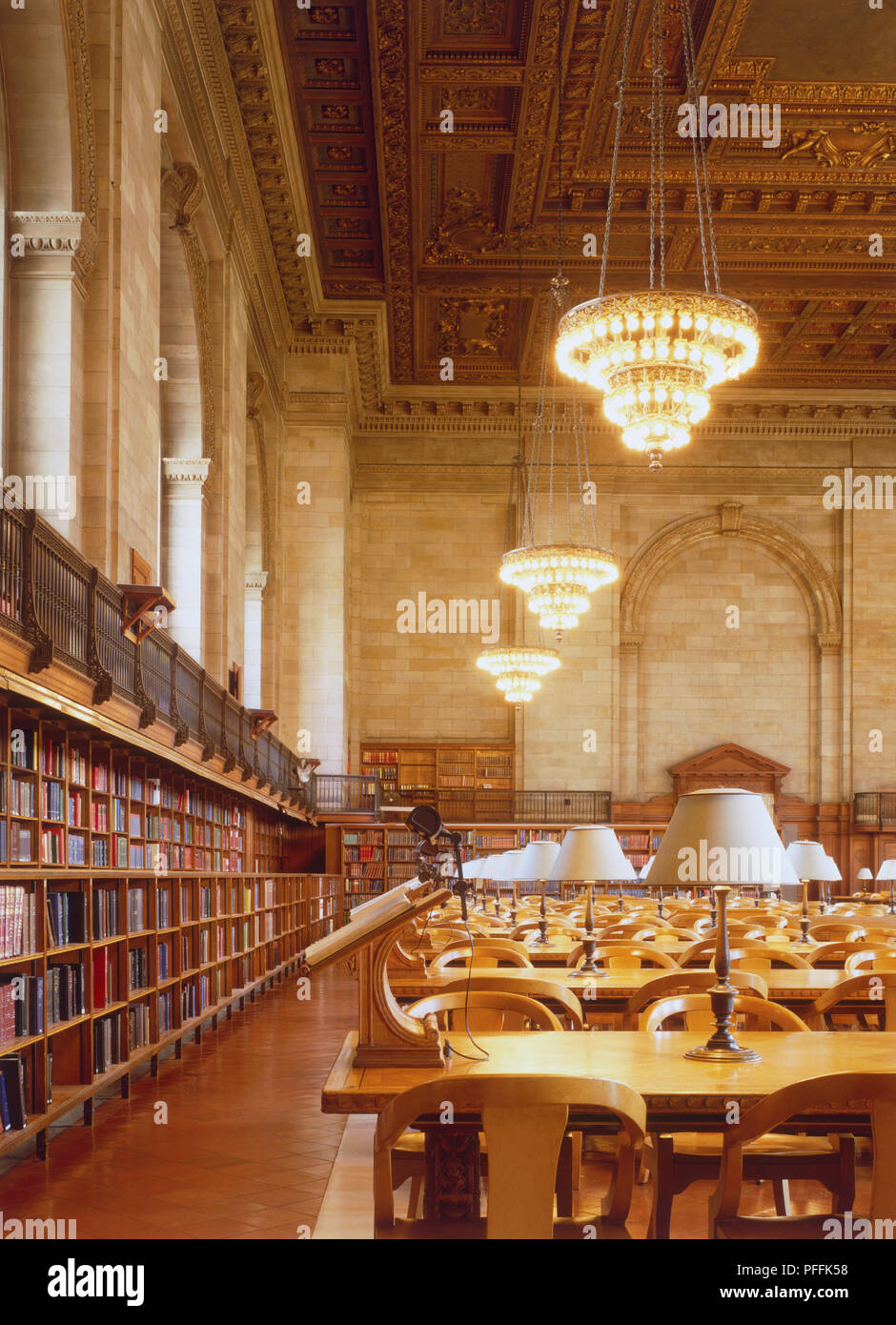USA, New York City, Manhattan, New York Public Library, Main Reading ...