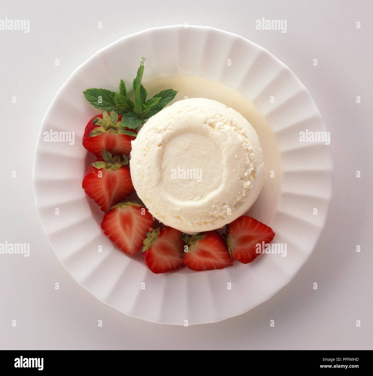 Cremet danjou hi-res stock photography and images - Alamy