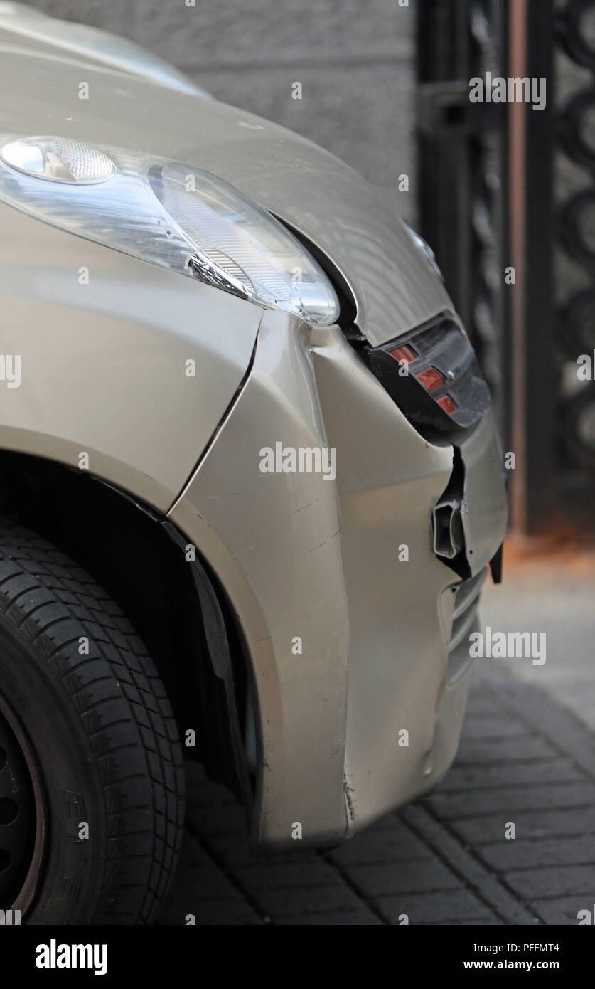 Damage to the front of a car that crashed into the gates of Government ...