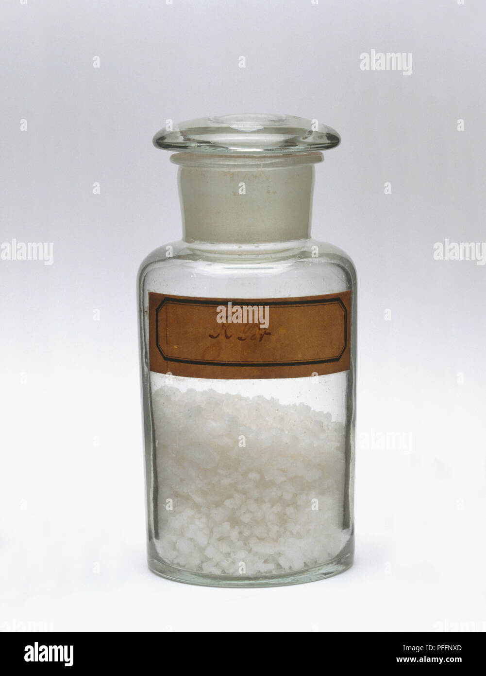 Potassium crystals hi-res stock photography and images - Alamy