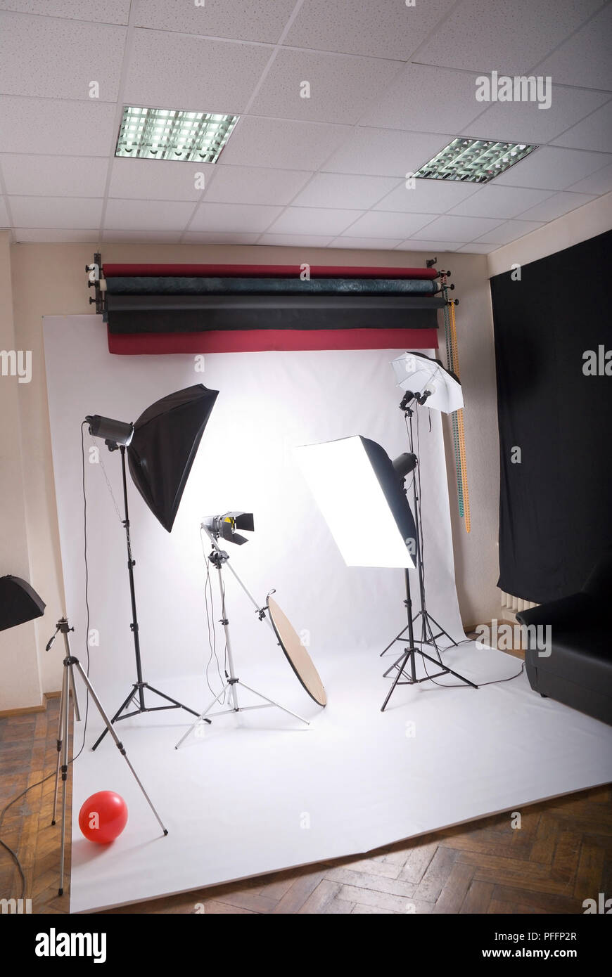 Photographic studio hi-res stock photography and images - Alamy
