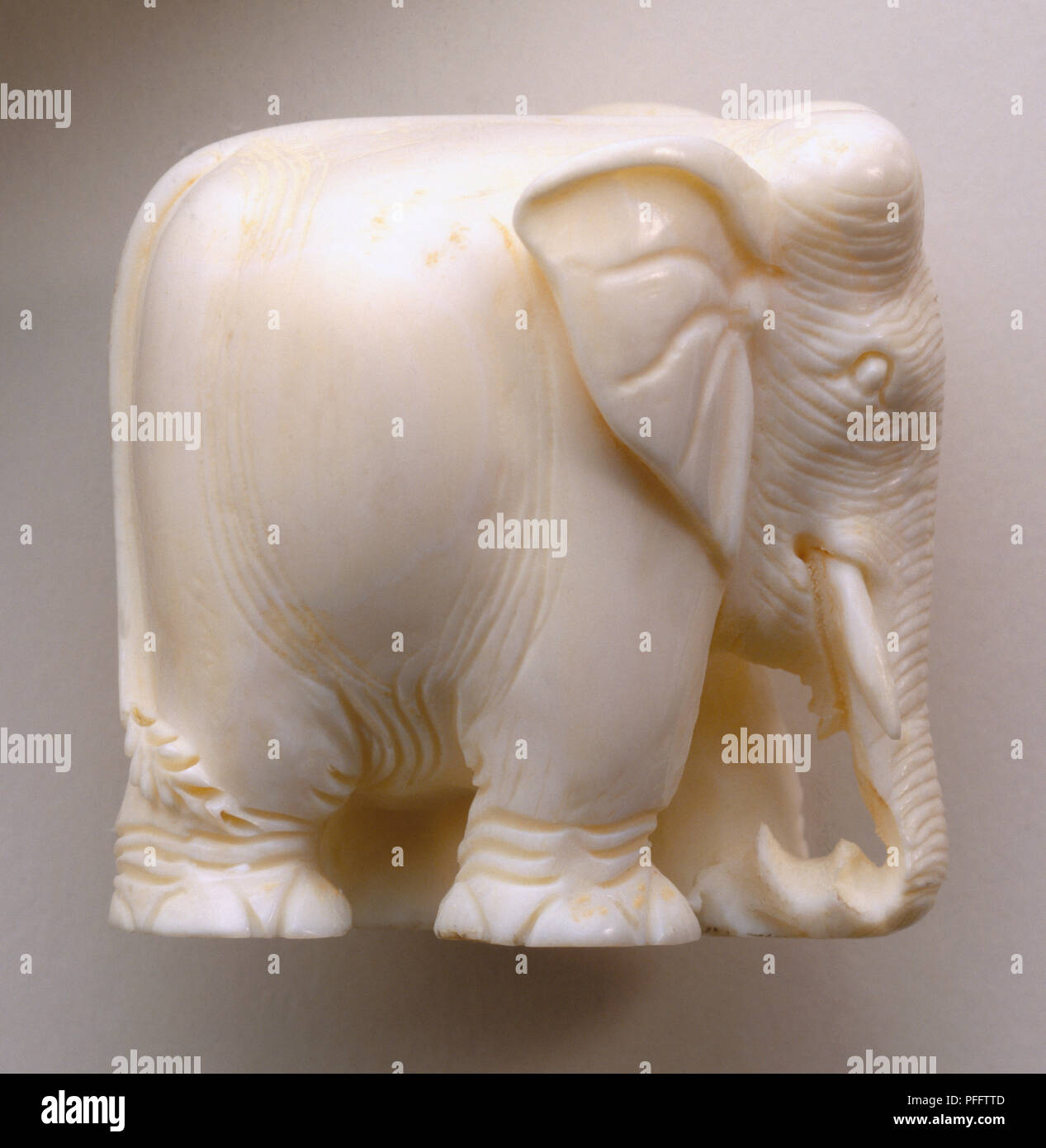 Elephant figurine made from ivory Stock Photo - Alamy