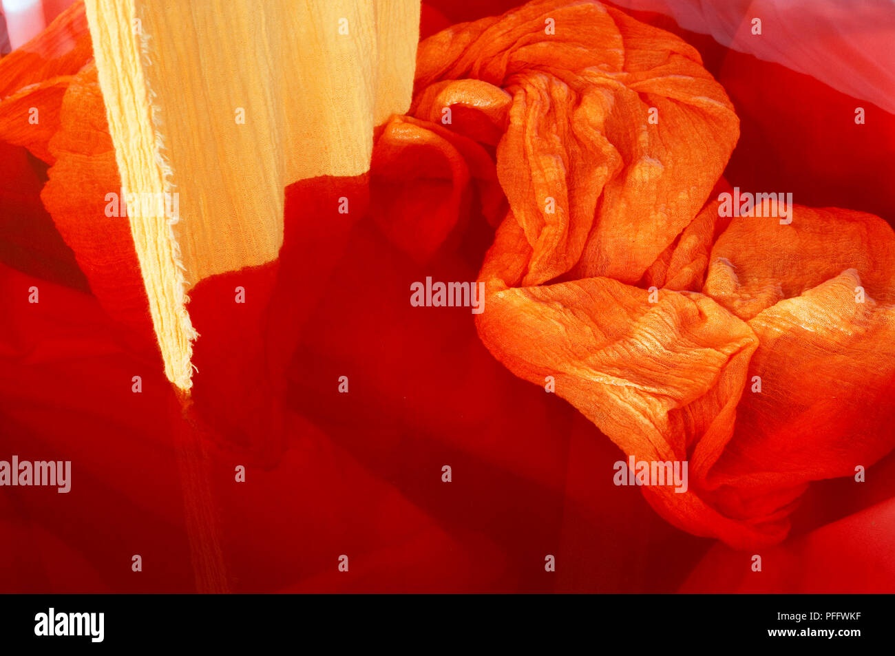 Cloth dyeing medieval hi-res stock photography and images - Alamy