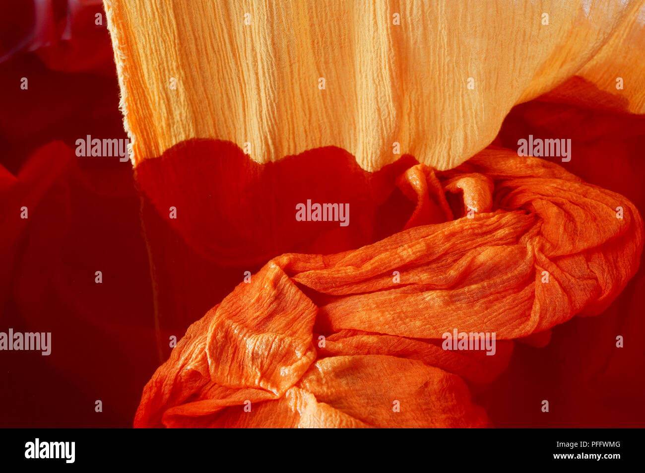 Cloth dyeing medieval hi-res stock photography and images - Alamy