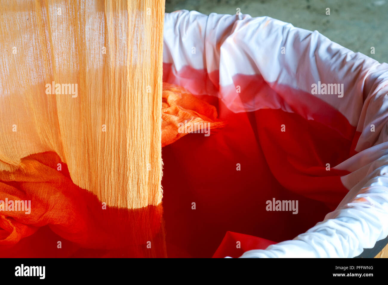 Cloth dyeing medieval hi-res stock photography and images - Alamy