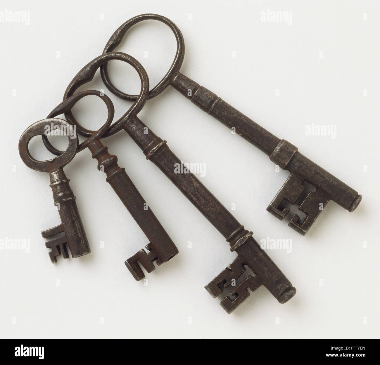 Set of four old keys, close up Stock Photo - Alamy