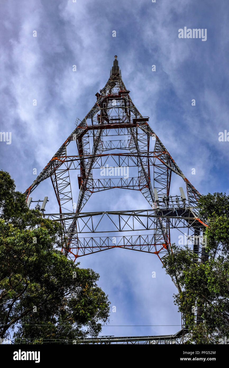 Communications tower australia hi-res stock photography and images - Alamy