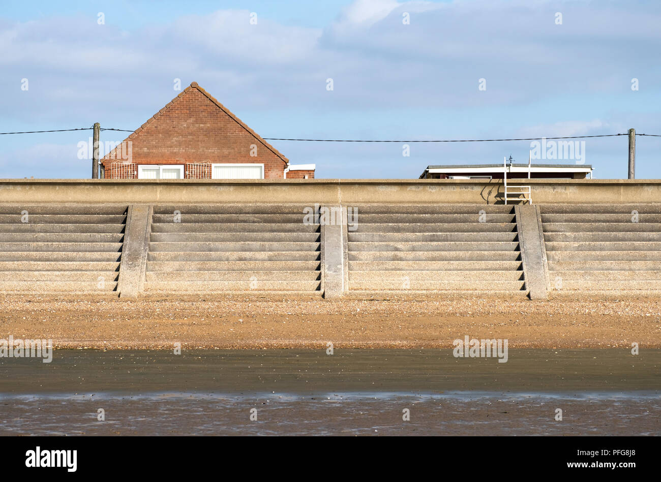 Seawall defences at Hunstanton, West Norfolk, UK Stock Photo - Alamy
