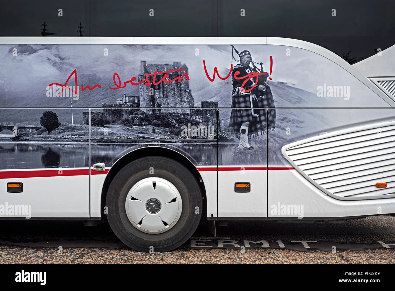 Luxury tour buses hi-res stock photography and images - Alamy