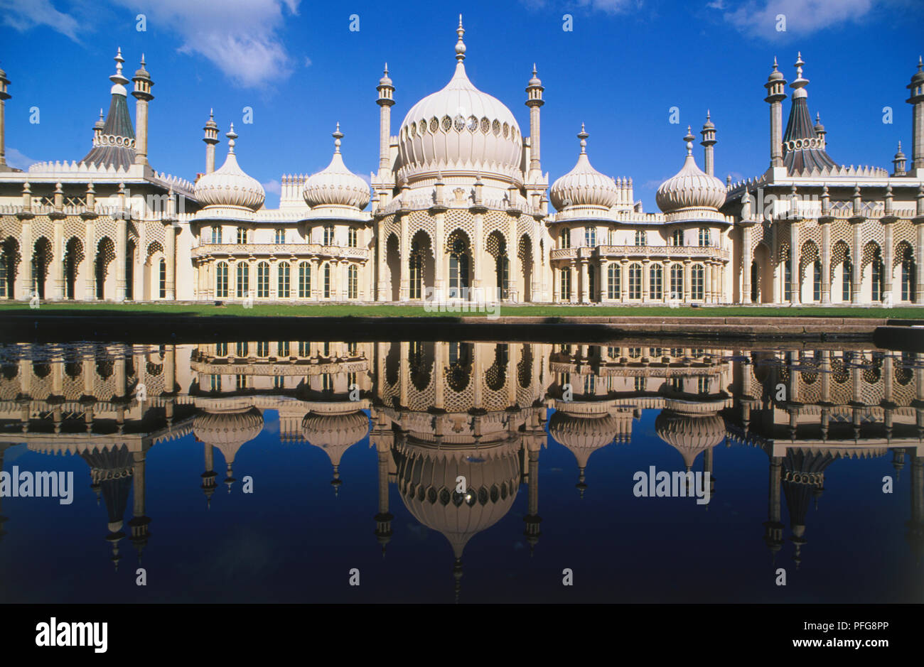 Great Britain, England, Brighton, Royal Pavillion, landscape view of ...