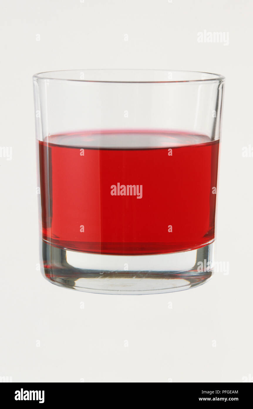 Glass of cranberry juice, close up Stock Photo - Alamy