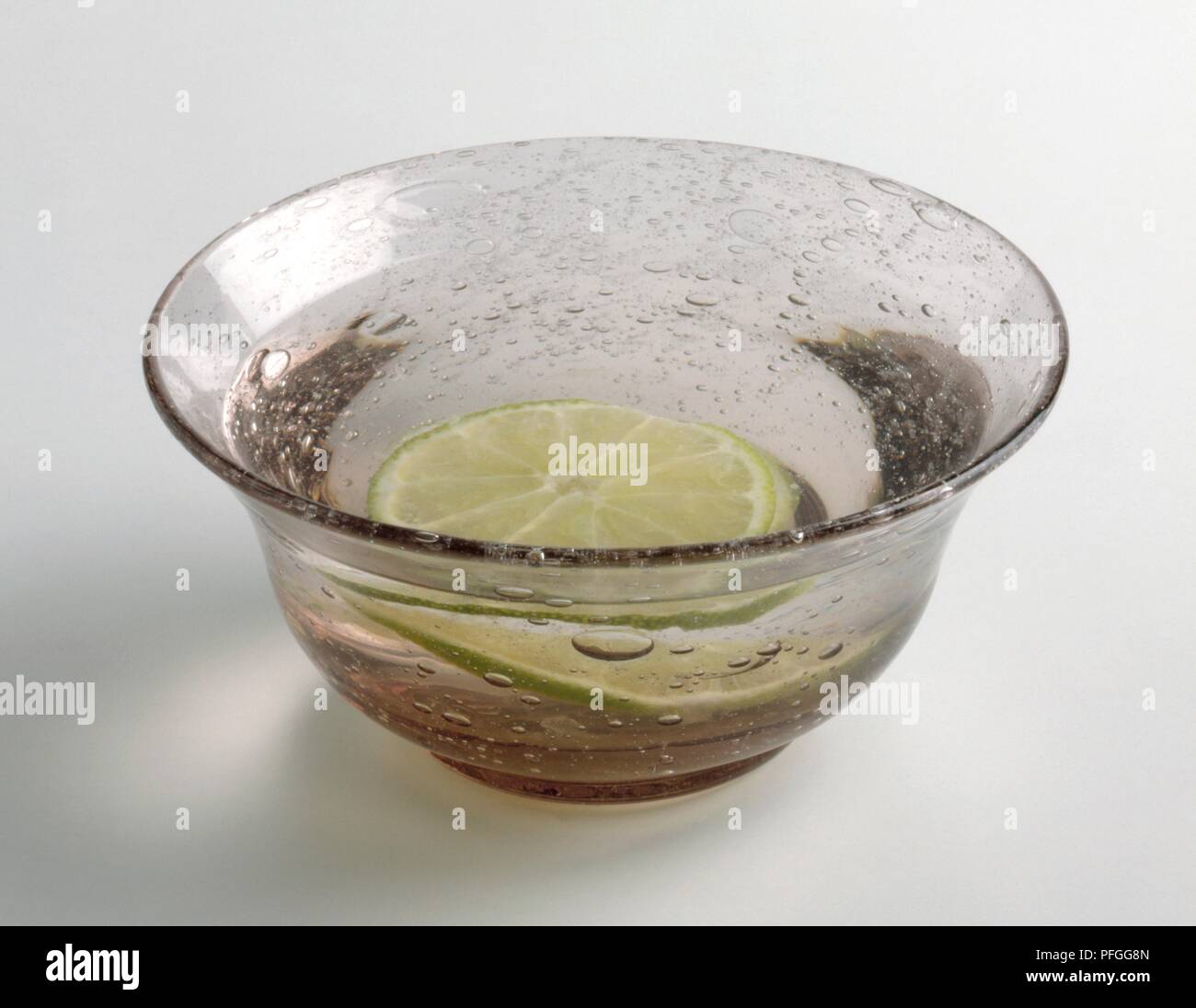 Finger bowl hi-res stock photography and images - Alamy