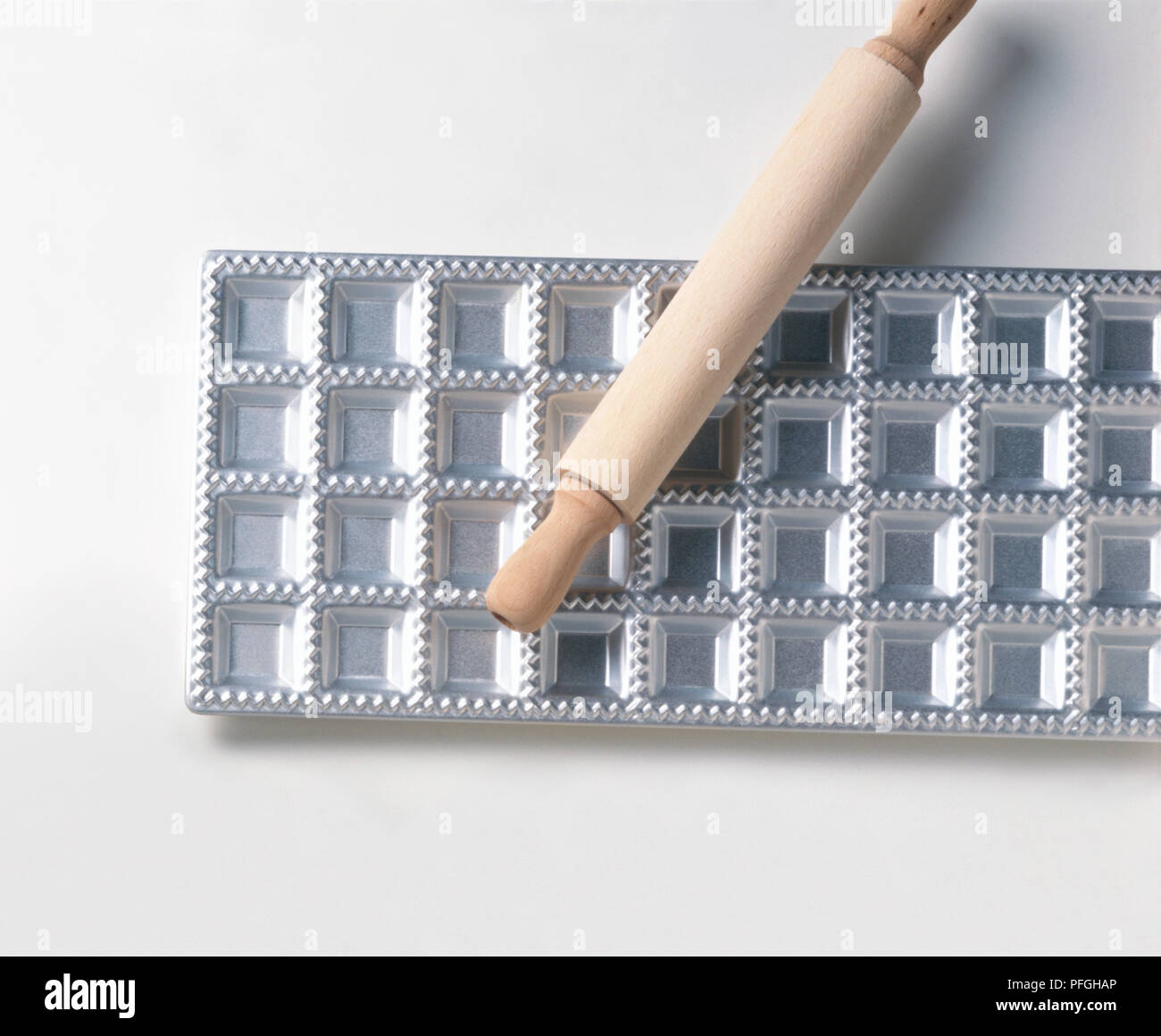 Pin mould hi-res stock photography and images - Alamy