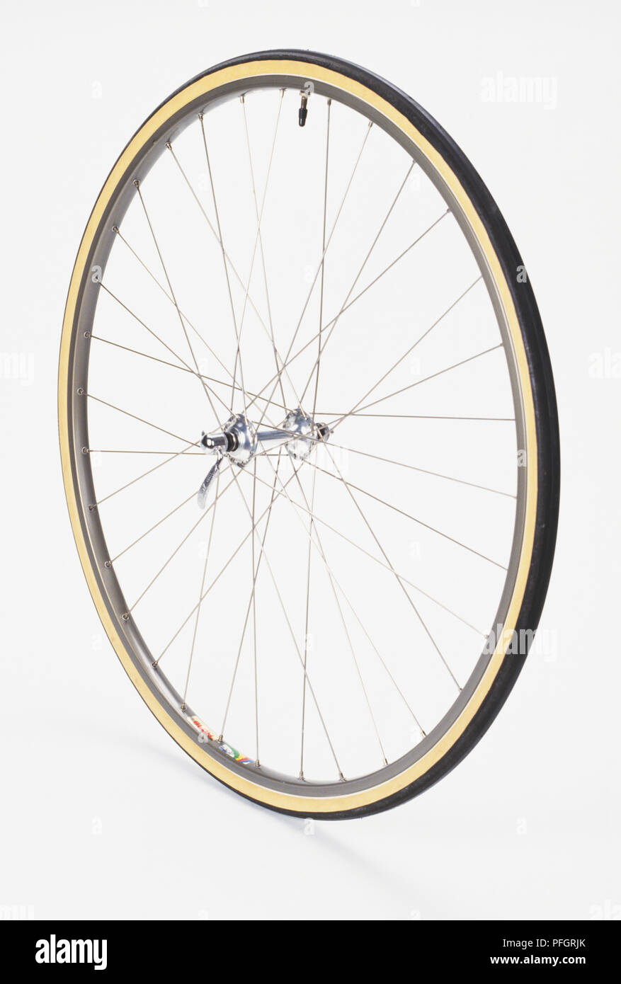 Parts of a circle hi-res stock photography and images - Alamy