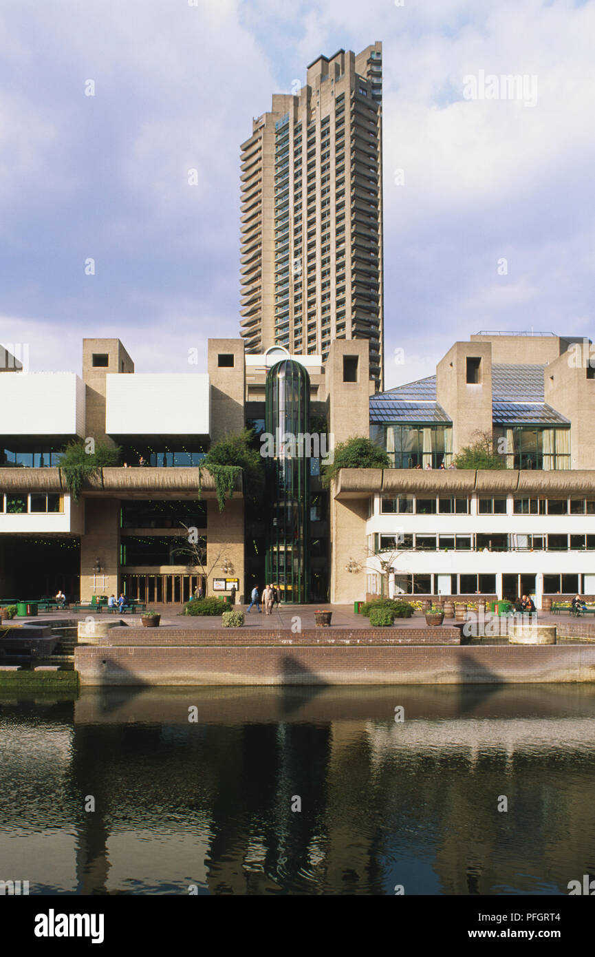Great Britain, England, London, Barbican Centre exterior Stock Photo ...