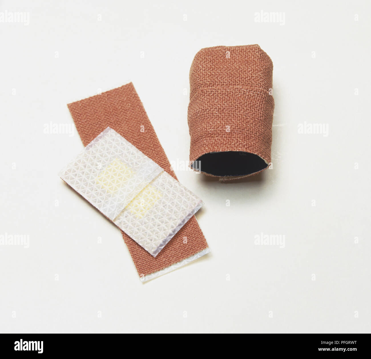 Bandages plasters hi-res stock photography and images - Alamy