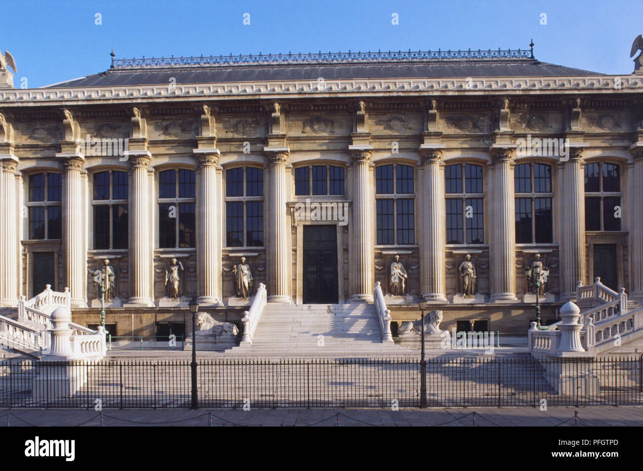 France, Paris, Palais de Justice, with stone columns and wrought iron ...