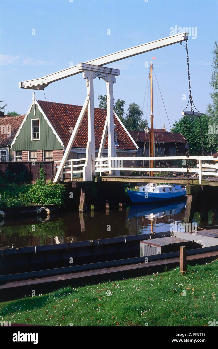 Holland, Edam, lift bridge on canal Stock Photo - Alamy
