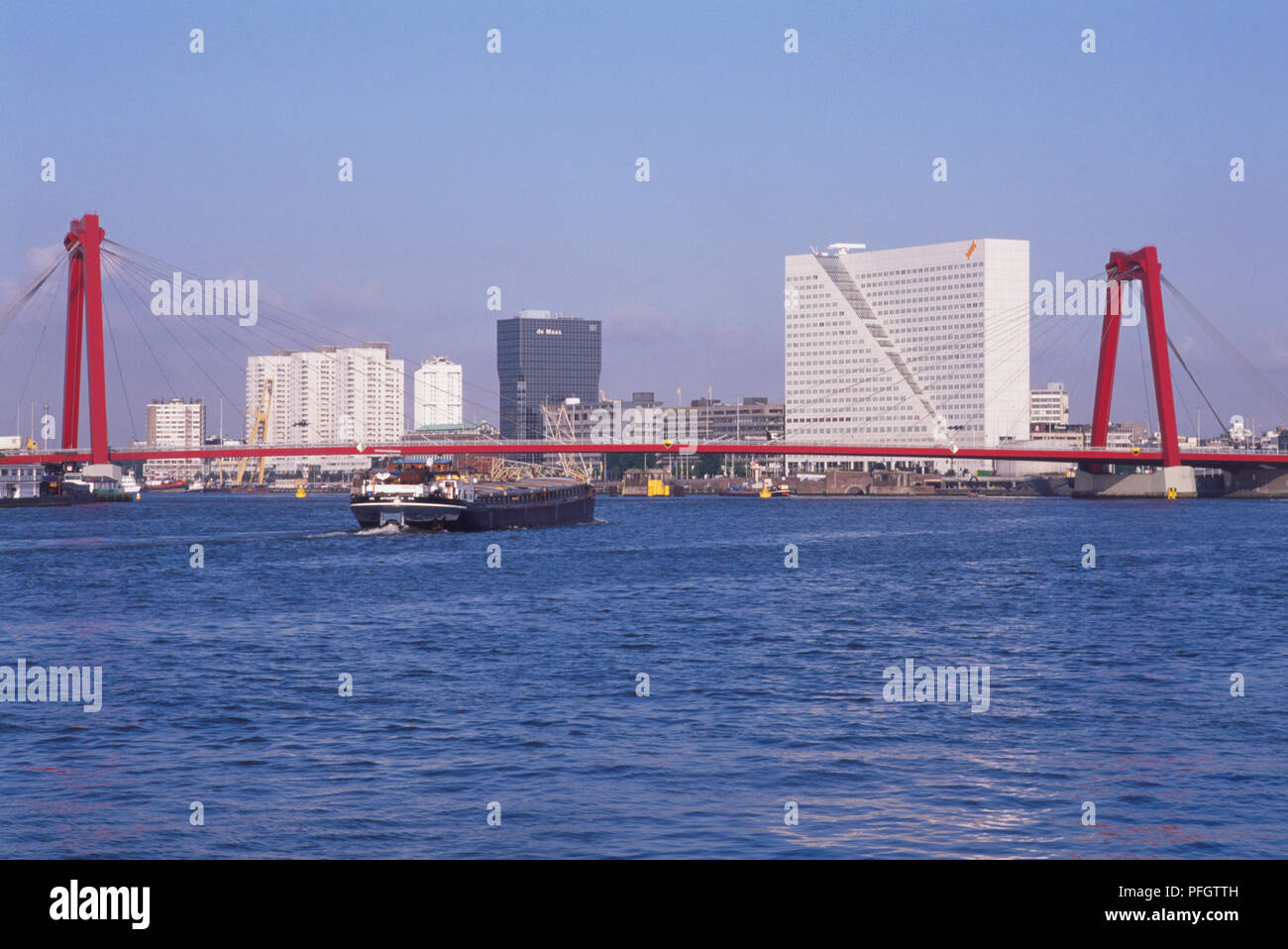 Holland, Rotterdam, suspension bridge crossing the Maas River Stock ...