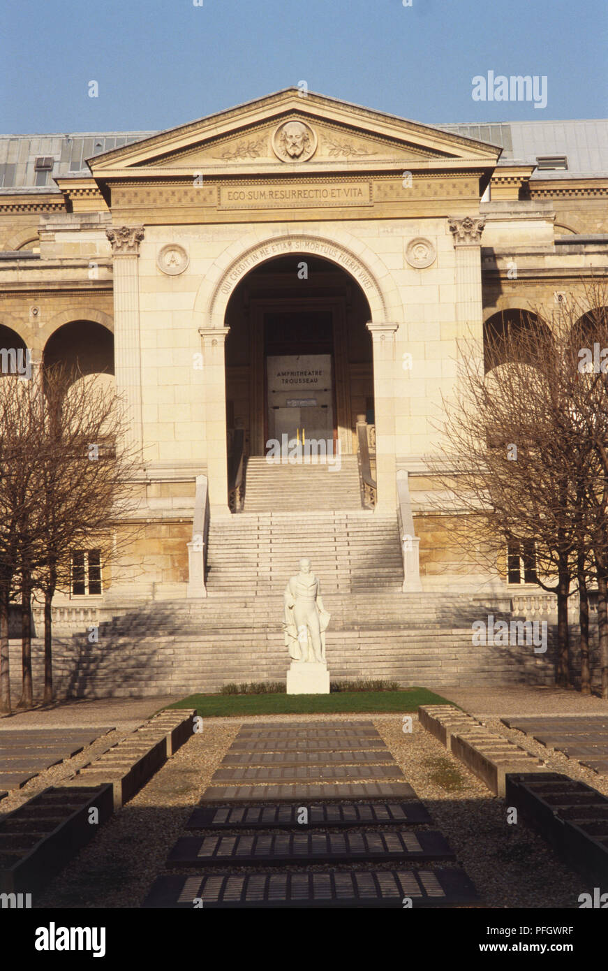France, Paris, Hopital Hotel Dieu entry, facade of square building with ...